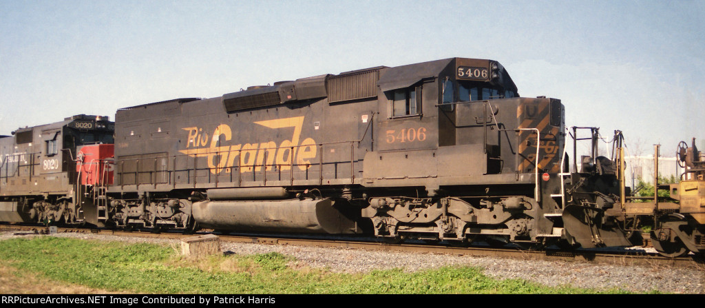 DRGW 5406 SD40T-2 westbound with an intermodal train into CSX Gentilly Yard in New Orleans LA 01 ...